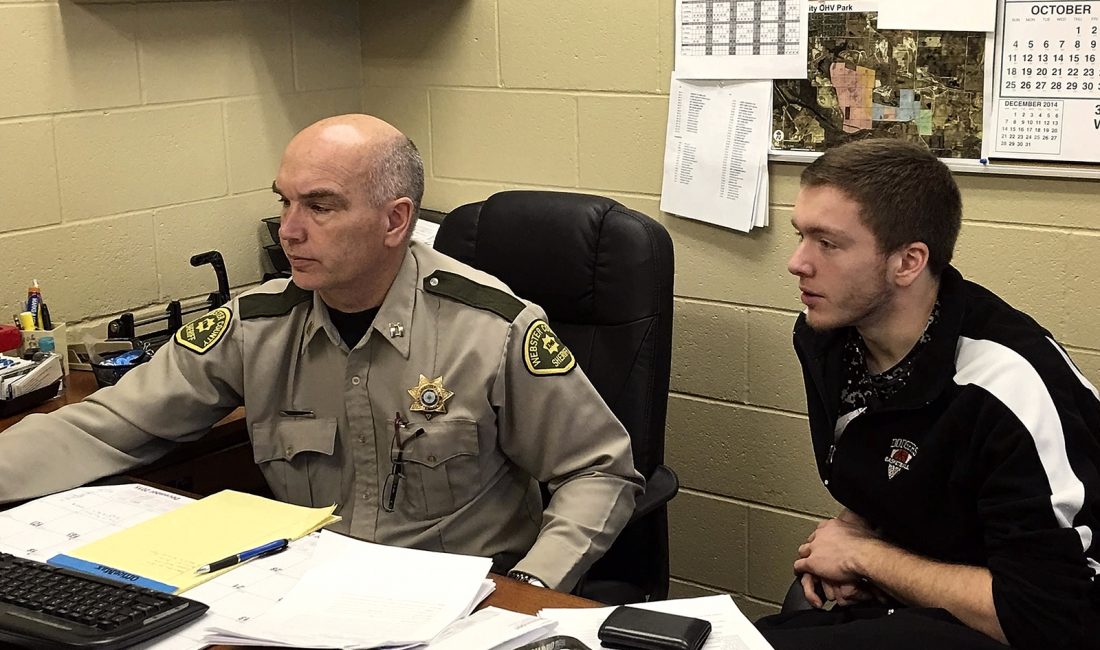 Citizen on patrol | News, Sports, Jobs - Messenger News